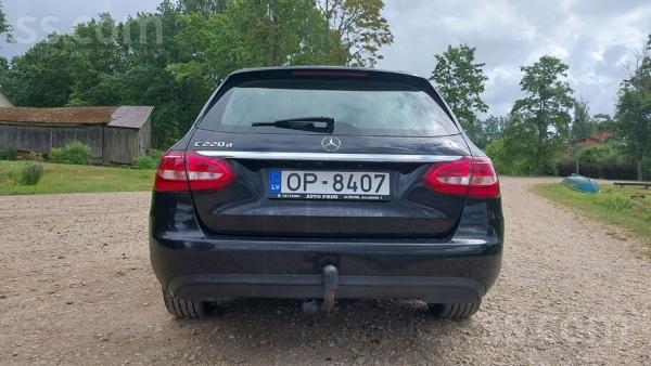 Melns Mercedes-Benz c-220 2017 Alūksne, ar dzinēja tilpumu 2.20 L un nobraukumu 0 tūkst. km par 9700 €, foto 9 vietnē AUTOMOTO.COM.LV