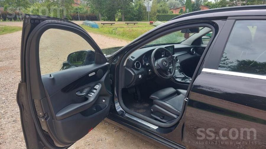 Melns Mercedes-Benz c-220 2017 Alūksne, ar dzinēja tilpumu 2.20 L un nobraukumu 0 tūkst. km par 9700 €, foto 16 vietnē AUTOMOTO.COM.LV