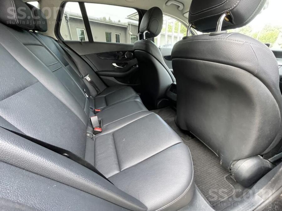 Melns Mercedes-Benz c-220 2017 Jūrmala, ar dzinēja tilpumu 2.20 L un nobraukumu 0 tūkst. km par 11450 €, foto 24 vietnē AUTOMOTO.COM.LV
