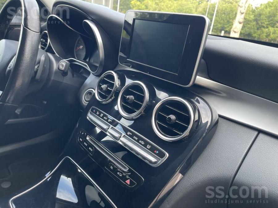 Melns Mercedes-Benz c-220 2017 Jūrmala, ar dzinēja tilpumu 2.20 L un nobraukumu 0 tūkst. km par 11450 €, foto 26 vietnē AUTOMOTO.COM.LV