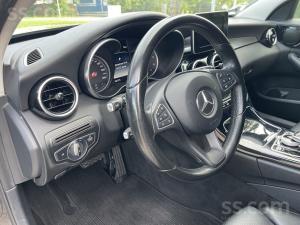 Melns Mercedes-Benz c-220 2017 Jūrmala, ar dzinēja tilpumu 2.20 L un nobraukumu 0 tūkst. km par 11450 €, foto 35 vietnē AUTOMOTO.COM.LV