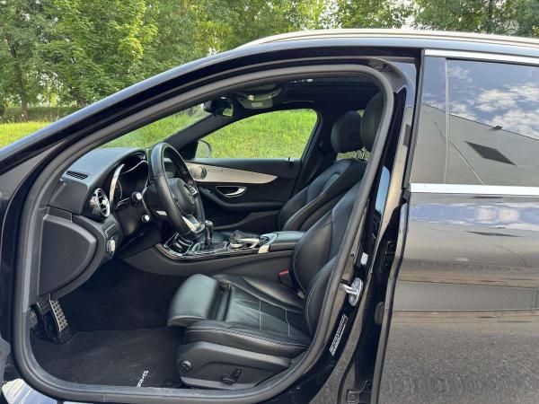 Melns Mercedes-Benz c-220 2017 Alīta, ar dzinēja tilpumu 2.20 L un nobraukumu 324 tūkst. km par 9600 €, foto 6 vietnē AUTOMOTO.COM.LV