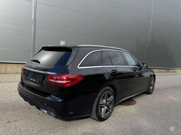 Black Mercedes-Benz c-220 2017 in Alytus, with an engine capacity of 2.20 L and mileage of 324 thousand km for 9950 €, photo 4 on AUTOMOTO.COM.LV