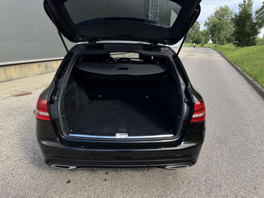 Black Mercedes-Benz c-220 2017 in Alytus, with an engine capacity of 2.20 L and mileage of 324 thousand km for 9950 €, photo 6 on AUTOMOTO.COM.LV