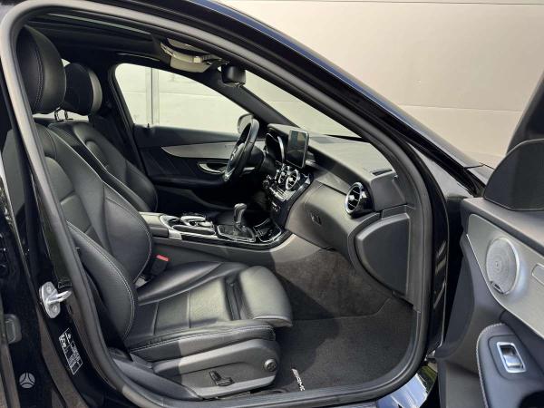 Black Mercedes-Benz c-220 2017 in Alytus, with an engine capacity of 2.20 L and mileage of 324 thousand km for 9950 €, photo 9 on AUTOMOTO.COM.LV