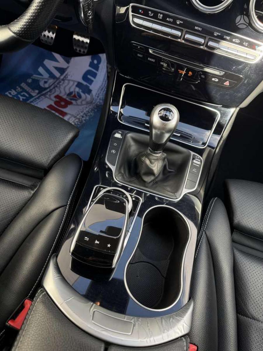 Black Mercedes-Benz c-220 2017 in Alytus, with an engine capacity of 2.20 L and mileage of 324 thousand km for 9950 €, photo 19 on AUTOMOTO.COM.LV