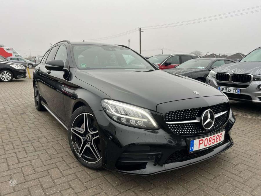 Black Mercedes-Benz c-220 2018 in Taurage, with an engine capacity of 1.95 L and mileage of 208 thousand km for 14900 €, photo 1 on AUTOMOTO.COM.LV