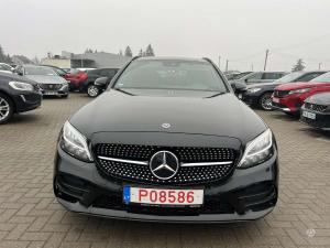Black Mercedes-Benz c-220 2018 in Taurage, with an engine capacity of 1.95 L and mileage of 208 thousand km for 14900 €, photo 4 on AUTOMOTO.COM.LV