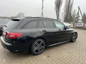 Black Mercedes-Benz c-220 2018 in Taurage, with an engine capacity of 1.95 L and mileage of 208 thousand km for 14900 €, photo 6 on AUTOMOTO.COM.LV