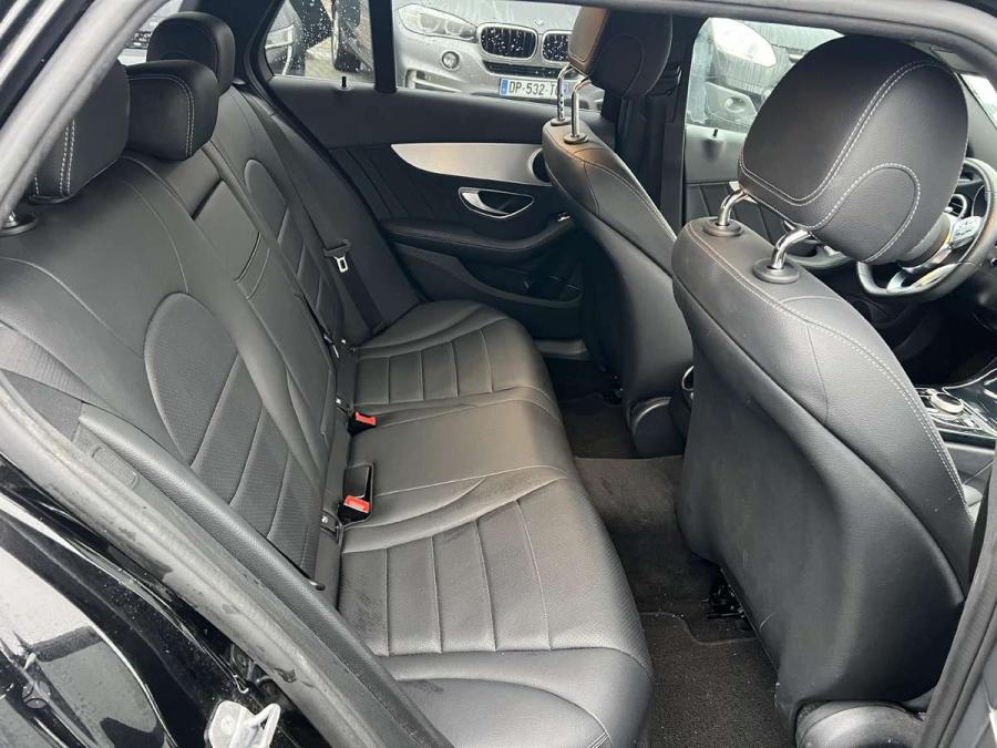 Black Mercedes-Benz c-220 2018 in Taurage, with an engine capacity of 1.95 L and mileage of 208 thousand km for 14900 €, photo 25 on AUTOMOTO.COM.LV