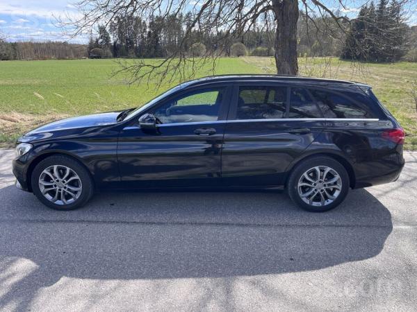 Melns Mercedes-Benz c-220 2018 Valmiera, ar dzinēja tilpumu 2.20 L un nobraukumu 187 tūkst. km par 17200 €, foto 4 vietnē AUTOMOTO.COM.LV