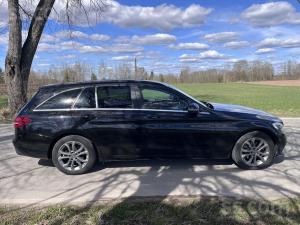 Melns Mercedes-Benz c-220 2018 Valmiera, ar dzinēja tilpumu 2.20 L un nobraukumu 187 tūkst. km par 17200 €, foto 9 vietnē AUTOMOTO.COM.LV