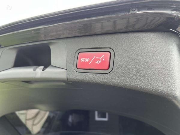 Melns Mercedes-Benz c-220 2018 Klaipėda, ar dzinēja tilpumu 1.95 L un nobraukumu 312 tūkst. km par 13300 €, foto 10 vietnē AUTOMOTO.COM.LV