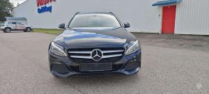 Black Mercedes-Benz c-220 2018 in Utena, with an engine capacity of 2.14 L and mileage of 278 thousand km for 9999 €, photo 9 on AUTOMOTO.COM.LV