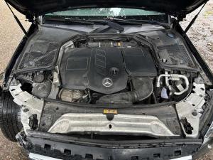 Melns Mercedes-Benz c-220 2018 Jonava, ar dzinēja tilpumu 1.95 L un nobraukumu 234 tūkst. km par 8800 €, foto 10 vietnē AUTOMOTO.COM.LV