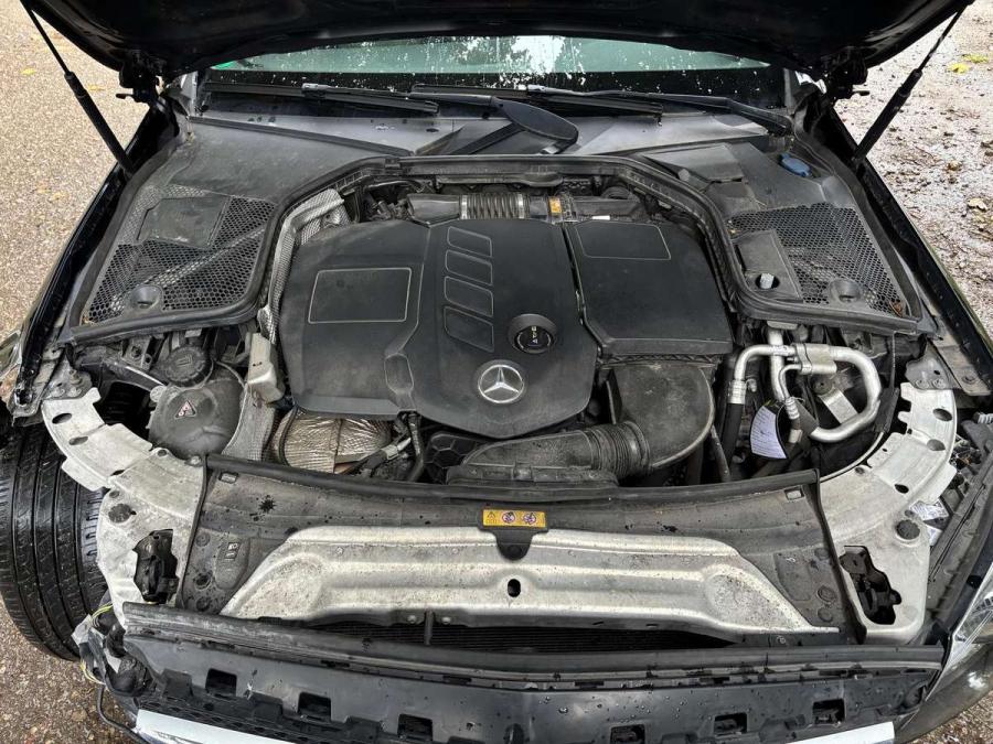 Melns Mercedes-Benz c-220 2018 Jonava, ar dzinēja tilpumu 1.95 L un nobraukumu 234 tūkst. km par 8800 €, foto 10 vietnē AUTOMOTO.COM.LV