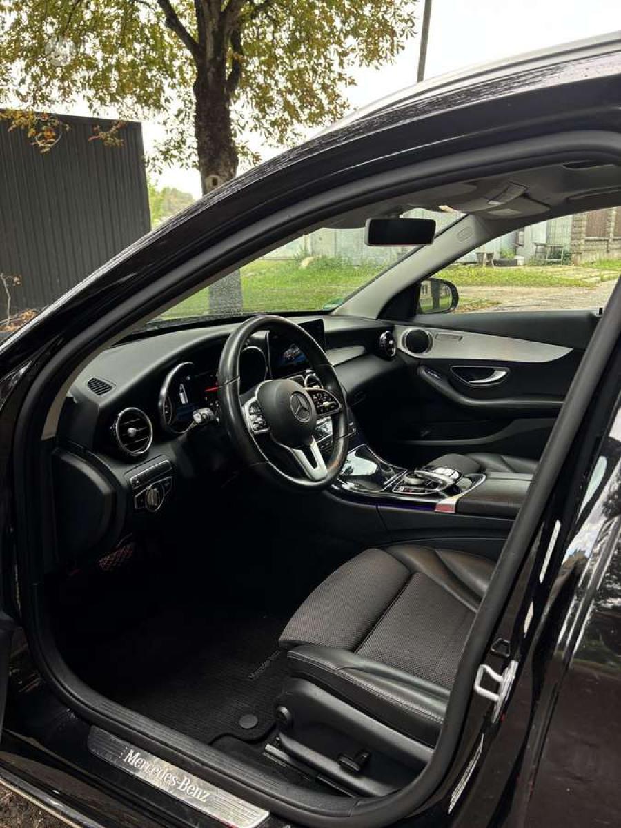 Melns Mercedes-Benz c-220 2018 Jonava, ar dzinēja tilpumu 1.95 L un nobraukumu 234 tūkst. km par 8800 €, foto 14 vietnē AUTOMOTO.COM.LV