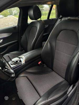 Melns Mercedes-Benz c-220 2018 Jonava, ar dzinēja tilpumu 1.95 L un nobraukumu 234 tūkst. km par 8800 €, foto 16 vietnē AUTOMOTO.COM.LV