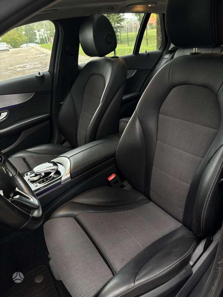 Melns Mercedes-Benz c-220 2018 Jonava, ar dzinēja tilpumu 1.95 L un nobraukumu 234 tūkst. km par 8800 €, foto 16 vietnē AUTOMOTO.COM.LV