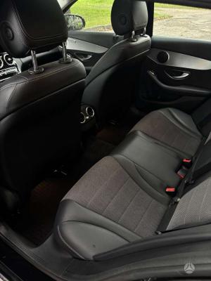Melns Mercedes-Benz c-220 2018 Jonava, ar dzinēja tilpumu 1.95 L un nobraukumu 234 tūkst. km par 8800 €, foto 17 vietnē AUTOMOTO.COM.LV