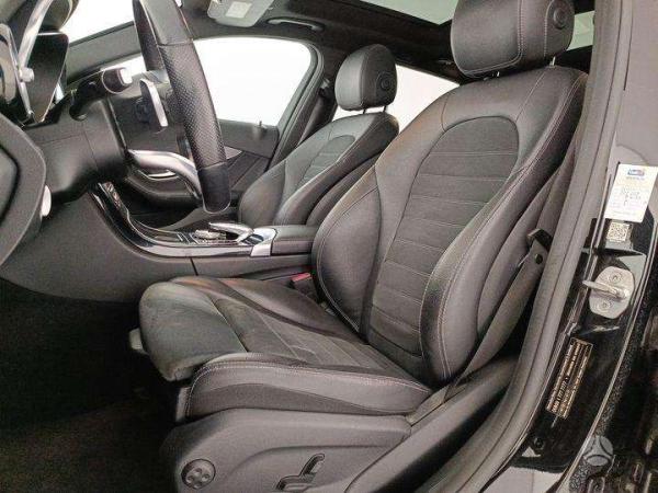 Black Mercedes-Benz c-220 2019 in Vilnius, with an engine capacity of 1.95 L and mileage of 225 thousand km for 16999 €, photo 6 on AUTOMOTO.COM.LV