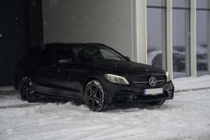 Black Mercedes-Benz c-220 2019 in Vilnius, with an engine capacity of 1.95 L and mileage of 226 thousand km for 18799 €, photo 2 on AUTOMOTO.COM.LV