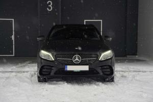 Black Mercedes-Benz c-220 2019 in Vilnius, with an engine capacity of 1.95 L and mileage of 226 thousand km for 18799 €, photo 3 on AUTOMOTO.COM.LV