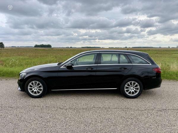 Melns Mercedes-Benz c-220 2019 Vilkaviškis, ar dzinēja tilpumu 1.95 L un nobraukumu 283 tūkst. km par 12900 €, foto 5 vietnē AUTOMOTO.COM.LV