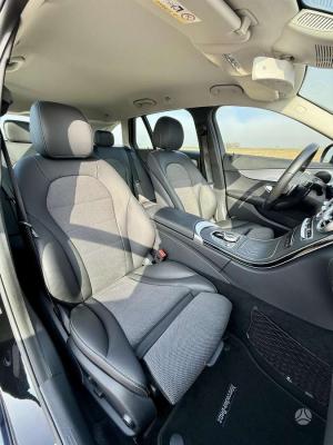 Black Mercedes-Benz c-220 2019 in Vilkaviskis, with an engine capacity of 1.95 L and mileage of 283 thousand km for 12800 €, photo 20 on AUTOMOTO.COM.LV