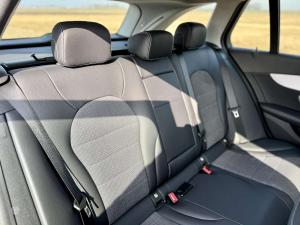 Black Mercedes-Benz c-220 2019 in Vilkaviskis, with an engine capacity of 1.95 L and mileage of 283 thousand km for 12800 €, photo 23 on AUTOMOTO.COM.LV