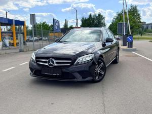 Melns Mercedes-Benz c-220 2019 Panevēža, ar dzinēja tilpumu 1.95 L un nobraukumu 301 tūkst. km par 12790 €, foto  vietnē AUTOMOTO.COM.LV