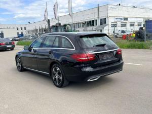 Черный Мерседес Ц 220 2019 в Паневежис, объемом двигателя 1.95 л и пробегом 301 тыс. км за 12790 €, фото 8 на AUTOMOTO.COM.LV