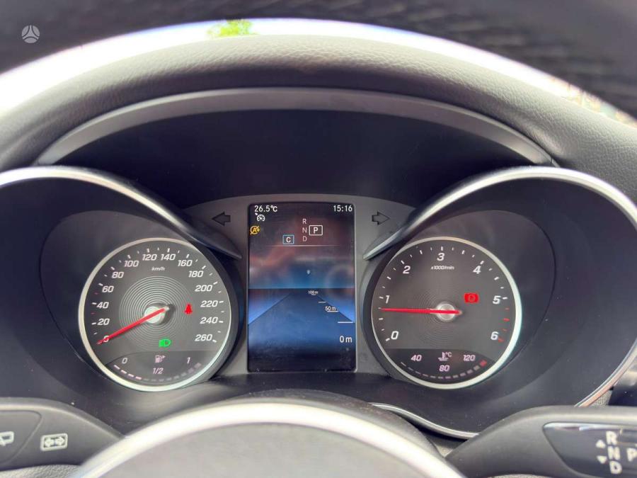 Черный Мерседес Ц 220 2019 в Паневежис, объемом двигателя 1.95 л и пробегом 301 тыс. км за 12790 €, фото 18 на AUTOMOTO.COM.LV