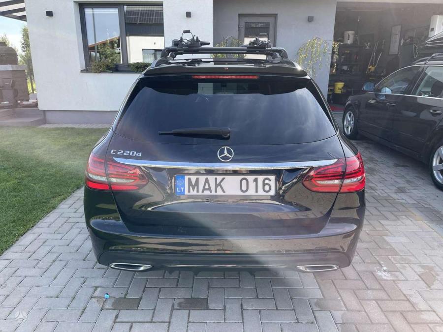 Black Mercedes-Benz c-220 2019 in Vilnius, with an engine capacity of 1.95 L and mileage of 291 thousand km for 16900 €, photo 6 on AUTOMOTO.COM.LV