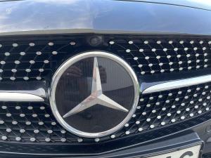 Black Mercedes-Benz c-220 2019 in Vilnius, with an engine capacity of 1.95 L and mileage of 291 thousand km for 16900 €, photo 10 on AUTOMOTO.COM.LV