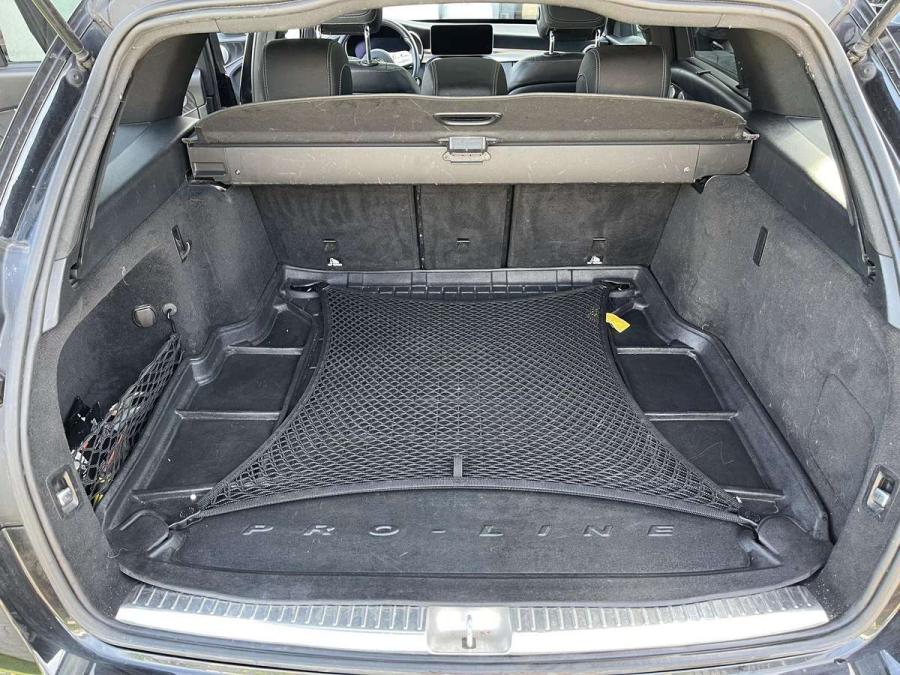Black Mercedes-Benz c-220 2019 in Vilnius, with an engine capacity of 1.95 L and mileage of 291 thousand km for 16900 €, photo 14 on AUTOMOTO.COM.LV