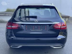 Melns Mercedes-Benz c-220 2020 Kauņa, ar dzinēja tilpumu 2.00 L un nobraukumu 76 tūkst. km par 28477 €, foto 5 vietnē AUTOMOTO.COM.LV