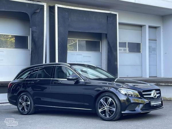 Melns Mercedes-Benz c-220 2020 Kauņa, ar dzinēja tilpumu 2.00 L un nobraukumu 76 tūkst. km par 28477 €, foto 8 vietnē AUTOMOTO.COM.LV