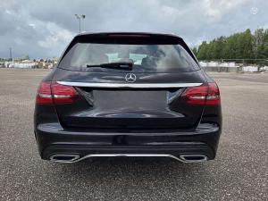 Black Mercedes-Benz c-220 2020 in Kaunas, with an engine capacity of 2.00 L and mileage of 280 thousand km for 16500 €, photo 7 on AUTOMOTO.COM.LV