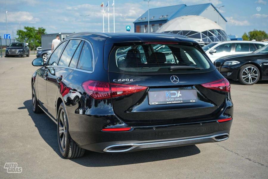 Melns Mercedes-Benz c-220 2021 Marijampole, ar dzinēja tilpumu 2.00 L un nobraukumu 255 tūkst. km par 19950 €, foto 10 vietnē AUTOMOTO.COM.LV