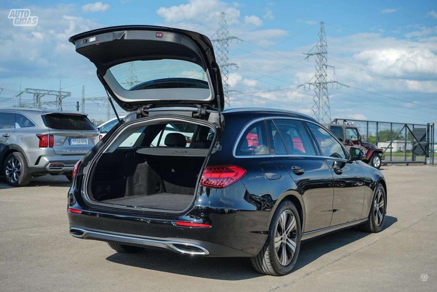 Melns Mercedes-Benz c-220 2021 Marijampole, ar dzinēja tilpumu 2.00 L un nobraukumu 255 tūkst. km par 19950 €, foto 14 vietnē AUTOMOTO.COM.LV