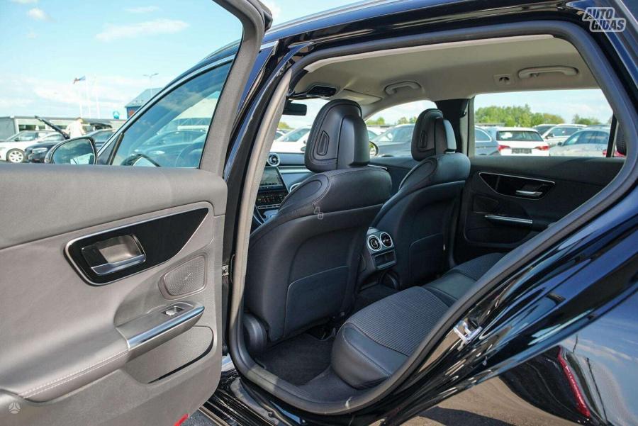 Melns Mercedes-Benz c-220 2021 Marijampole, ar dzinēja tilpumu 2.00 L un nobraukumu 255 tūkst. km par 19950 €, foto 22 vietnē AUTOMOTO.COM.LV