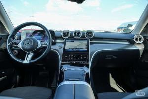 Melns Mercedes-Benz c-220 2021 Marijampole, ar dzinēja tilpumu 2.00 L un nobraukumu 255 tūkst. km par 19950 €, foto 27 vietnē AUTOMOTO.COM.LV
