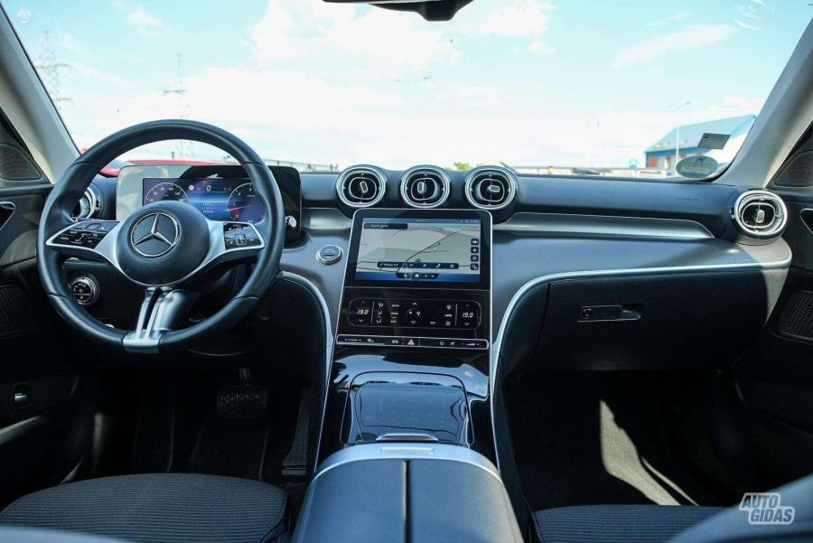 Melns Mercedes-Benz c-220 2021 Marijampole, ar dzinēja tilpumu 2.00 L un nobraukumu 255 tūkst. km par 19950 €, foto 27 vietnē AUTOMOTO.COM.LV