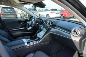 Melns Mercedes-Benz c-220 2021 Marijampole, ar dzinēja tilpumu 2.00 L un nobraukumu 255 tūkst. km par 19950 €, foto 35 vietnē AUTOMOTO.COM.LV