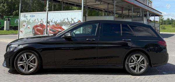 Melns Mercedes-Benz c-220 2021 Marijampole, ar dzinēja tilpumu 1.95 L un nobraukumu 210 tūkst. km par 21500 €, foto 5 vietnē AUTOMOTO.COM.LV
