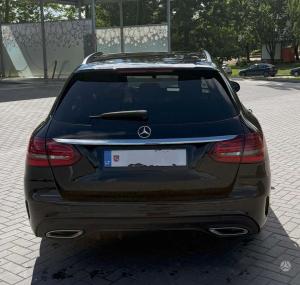 Melns Mercedes-Benz c-220 2021 Marijampole, ar dzinēja tilpumu 1.95 L un nobraukumu 210 tūkst. km par 21500 €, foto 9 vietnē AUTOMOTO.COM.LV