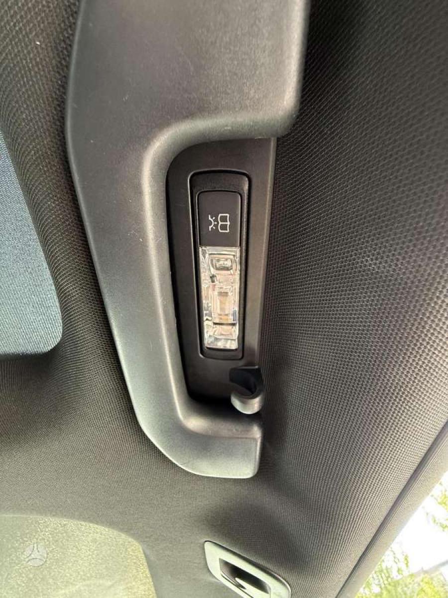 Melns Mercedes-Benz c-220 2021 Marijampole, ar dzinēja tilpumu 1.95 L un nobraukumu 210 tūkst. km par 21500 €, foto 33 vietnē AUTOMOTO.COM.LV