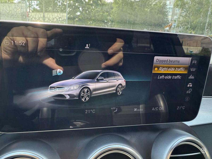 Melns Mercedes-Benz c-220 2021 Marijampole, ar dzinēja tilpumu 1.95 L un nobraukumu 210 tūkst. km par 21500 €, foto 42 vietnē AUTOMOTO.COM.LV