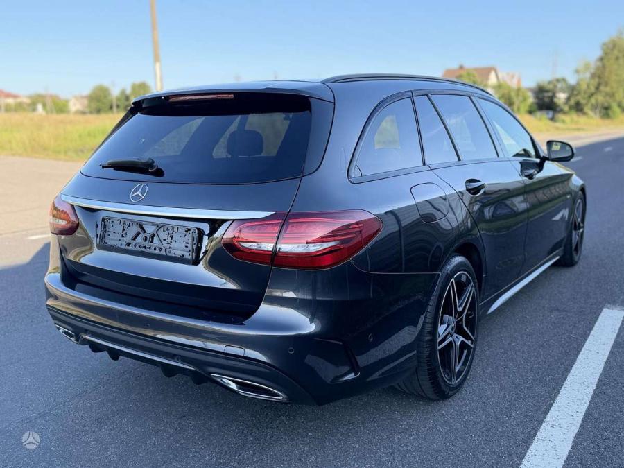 Melns Mercedes-Benz c-220 2021 Kauņa, ar dzinēja tilpumu 1.95 L un nobraukumu 230 tūkst. km par 17299 €, foto 8 vietnē AUTOMOTO.COM.LV